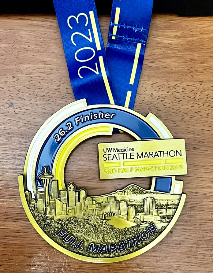 Seattle Marathon Swag | Eigenblogger